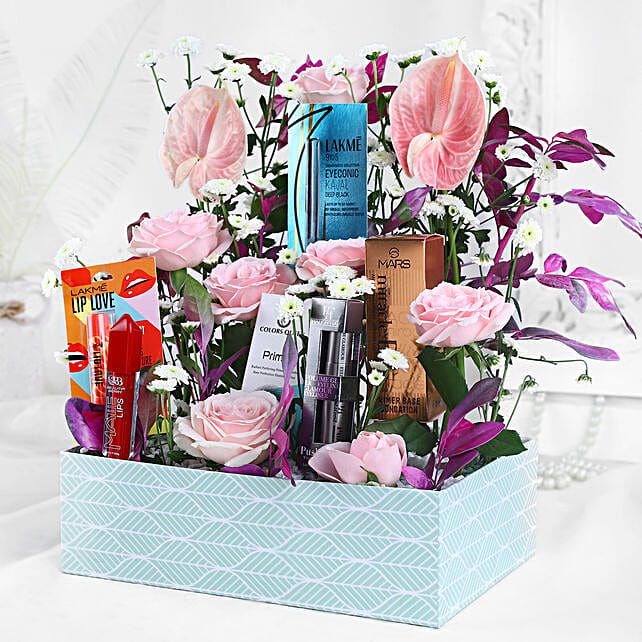 Buy/Send Ultimate Glam Gift Set Online- FNP