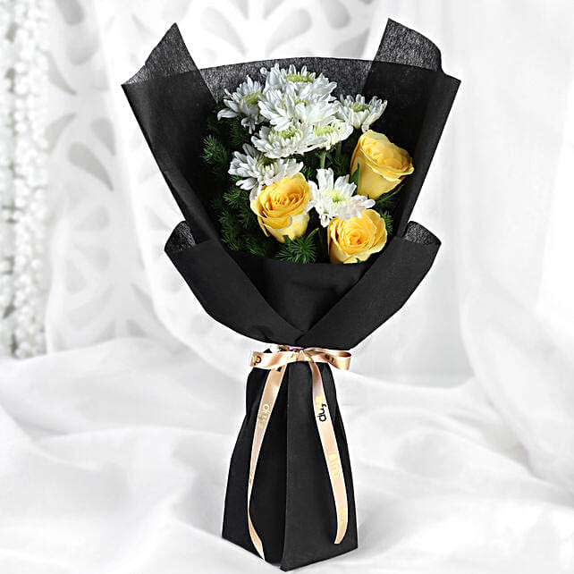 Buy/Send Sunny Roses & Daisies Gift Bouquet Online- FNP