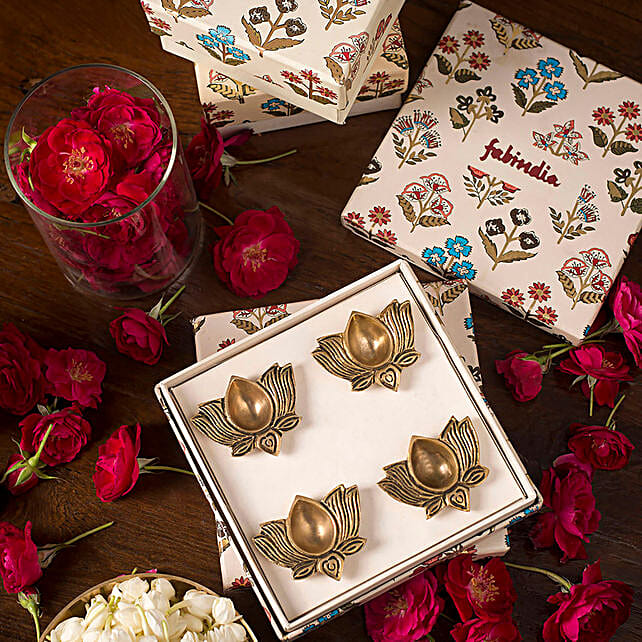 Buy/Send Fabindia Lotus Diya Set of 4 Online- FNP