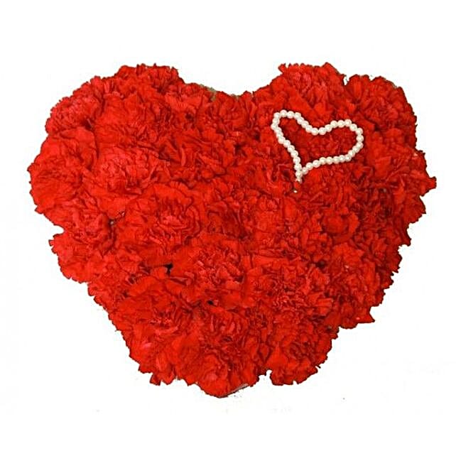 Red Carnations Heart Shaped Arrangement lebanon | Gift Red Carnations ...