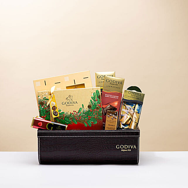 Godiva Christmas Luxurious Vip Hamper norway | Gift Godiva Christmas ...