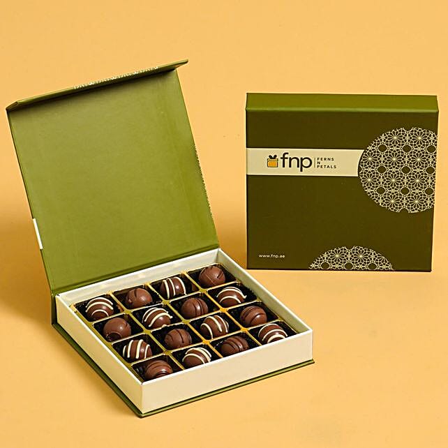 Box Of Gourmet Chocolate oman | Gift Box Of Gourmet Chocolate- FNP