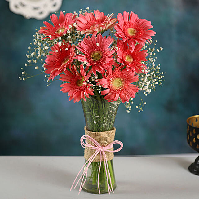 Pink Marvel Gerbera Vase philippines | Gift Pink Marvel Gerbera Vase- FNP