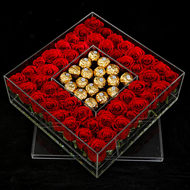 Ferrero Rocher Red Roses Box qatar | Gift Ferrero Rocher Red Roses Box- FNP