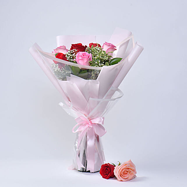 Pink and Red Roses Bouquet qatar | Gift Pink and Red Roses Bouquet- FNP