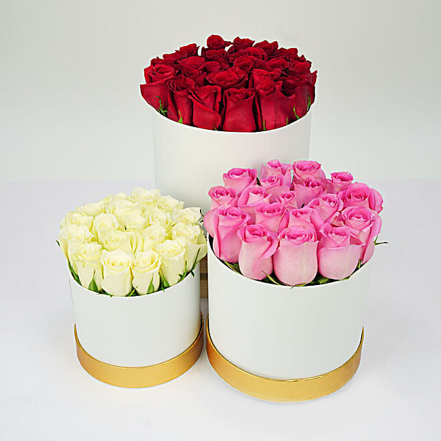 Trio Of Roses Arrangement In Boxes singapore | Gift Trio Of Roses ...