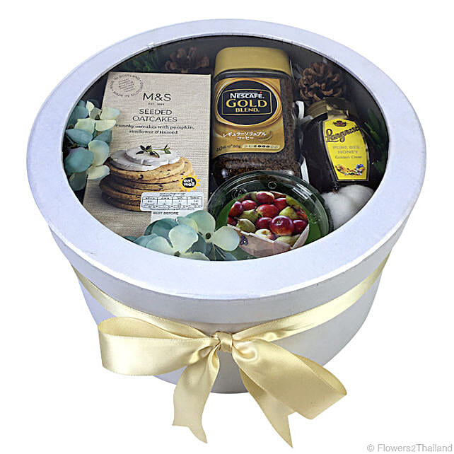 Cozy Weekend Basket Hamper thailand | Gift Cozy Weekend Basket Hamper- FNP