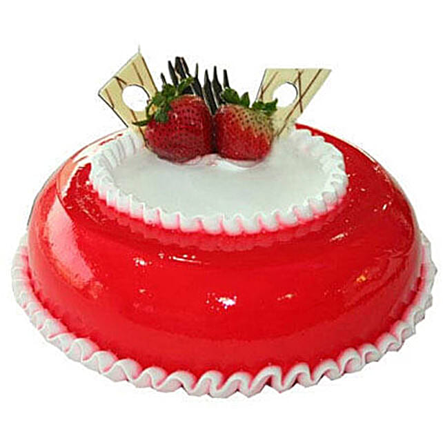 Strawberry Round Cake uae | Gift Strawberry Round Cake- FNP