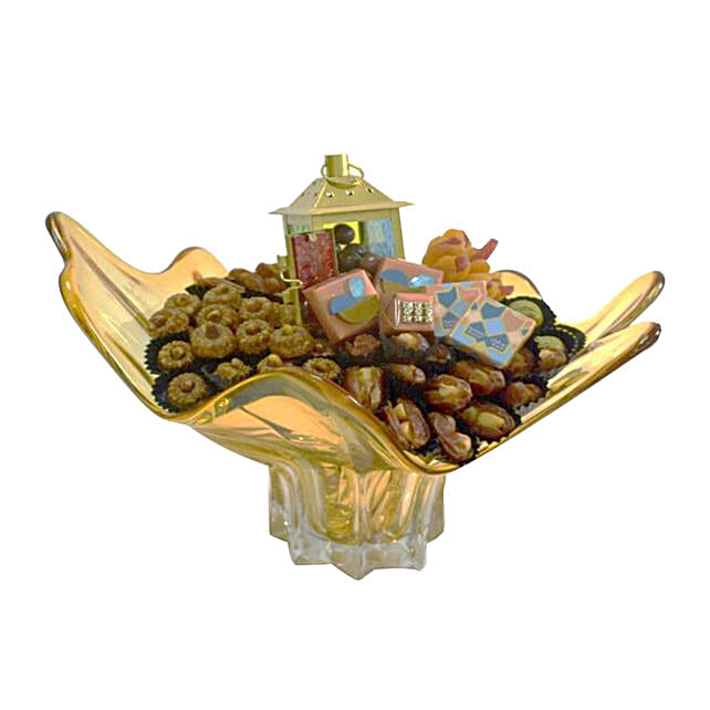 Decorative Tray Of Patchi Chocolates uae | Gift Decorative Tray Of ...