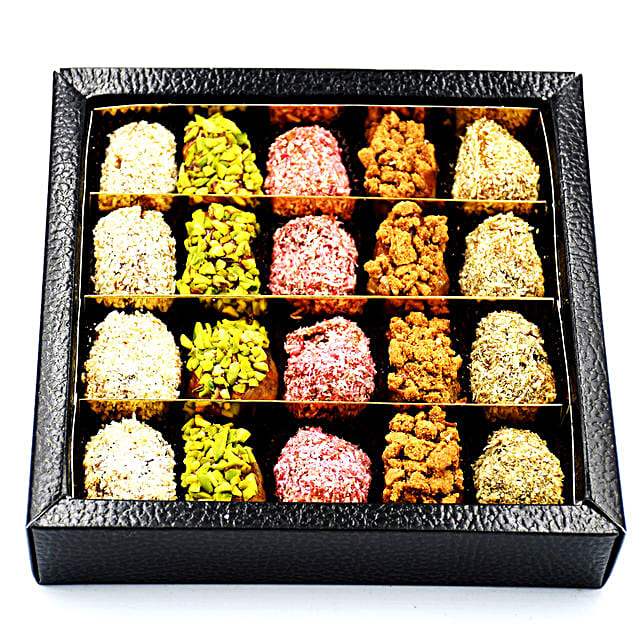 Box Of Stuffed Dates 20 Pcs uae | Gift Box Of Stuffed Dates 20 Pcs- FNP