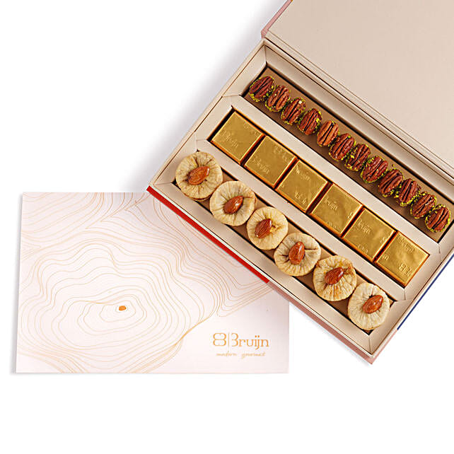 Motley Regal Chocolate Box uae | Gift Motley Regal Chocolate Box- FNP