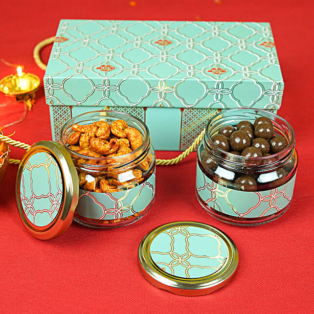 Savoury n Chocolate Covered Nuts Box uae | Gift Savoury n Chocolate ...