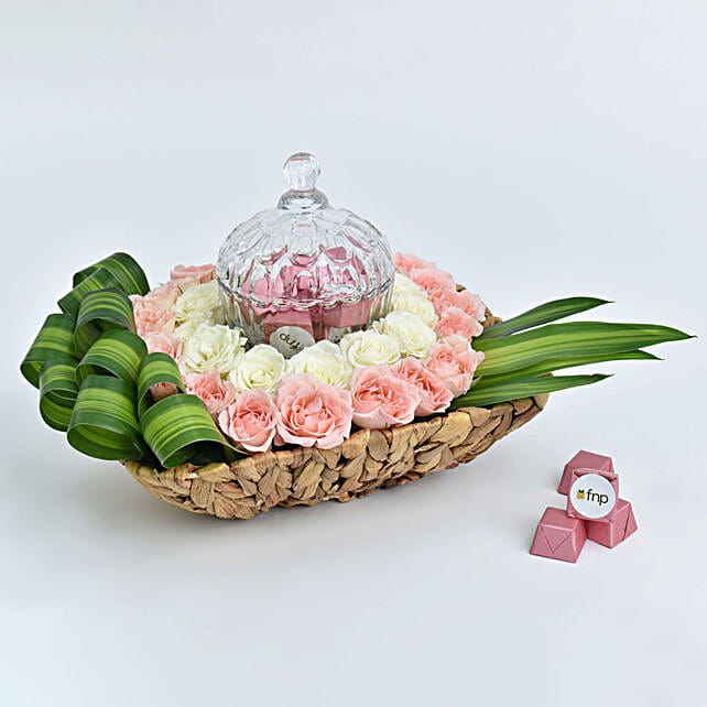 Chocolate Jar and Flowers Tray uae | Gift Chocolate Jar and Flowers ...