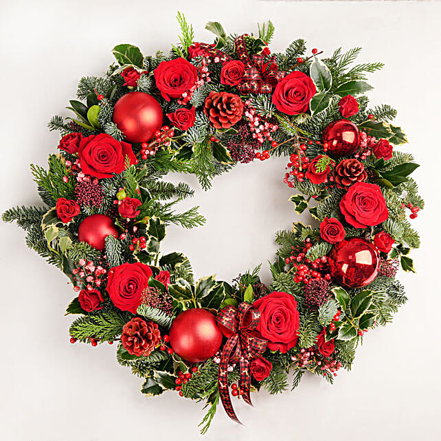 Festive Red Wreath uae | Gift Festive Red Wreath- FNP