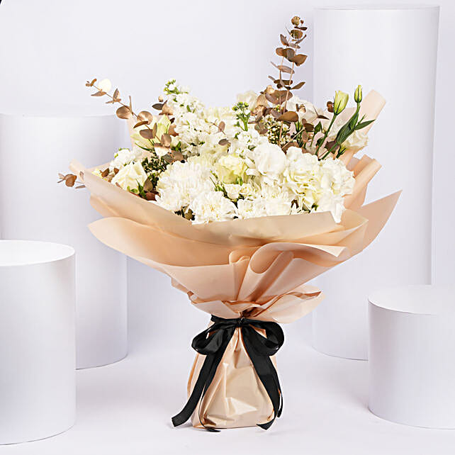 Peaceful Ramadan Wishes Flower Bouquet uae | Gift Peaceful Ramadan ...