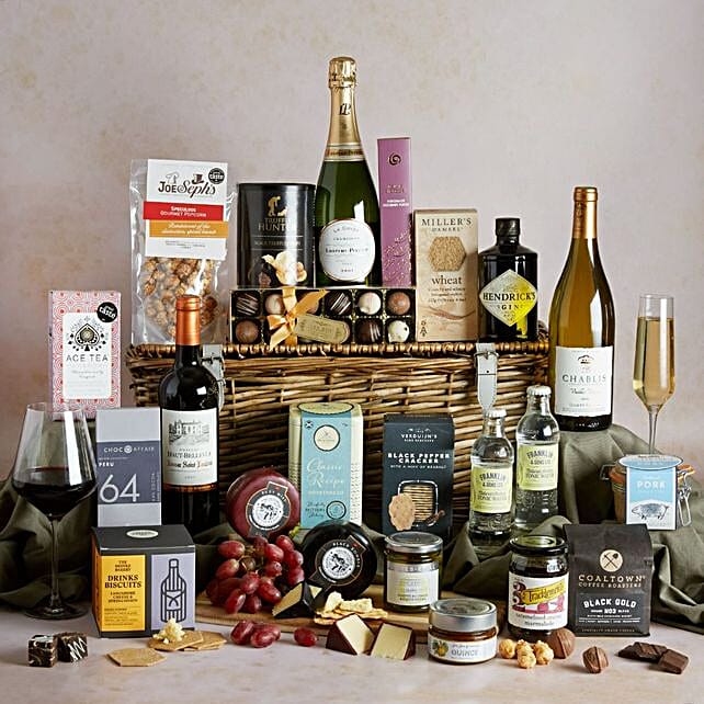 The Grand Food And Wine Hamper uk | Gift The Grand Food And Wine Hamper ...
