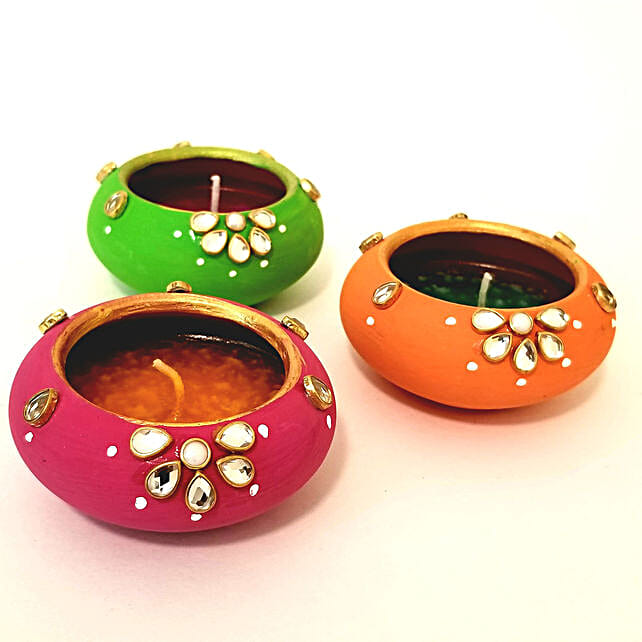 Designer Diya Set for Diwali usa | Gift Designer Diya Set for Diwali- FNP