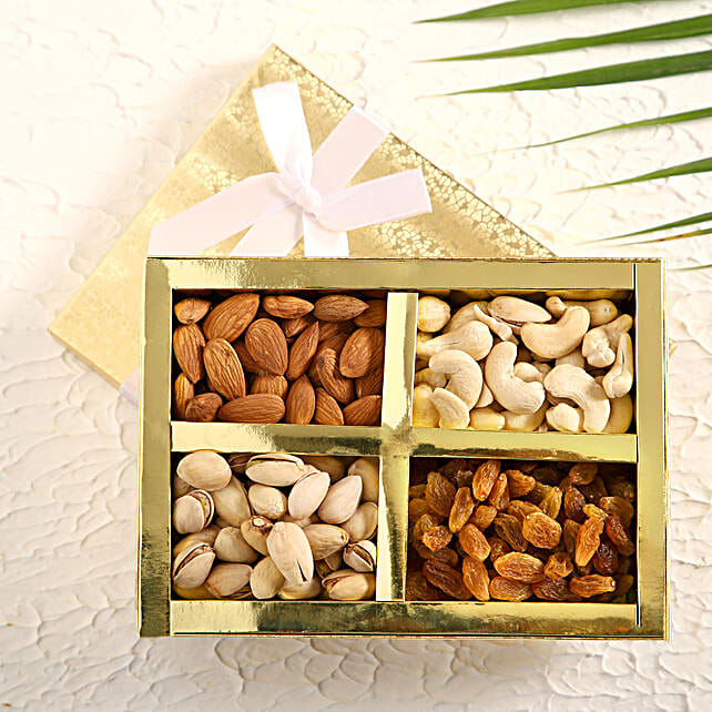 Assorted Dry Fruits Golden Crate usa | Gift Assorted Dry Fruits Golden ...