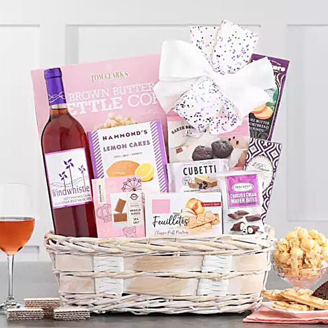 Windwhistle Moscato Assorted Gift Basket usa | Gift Windwhistle Moscato ...