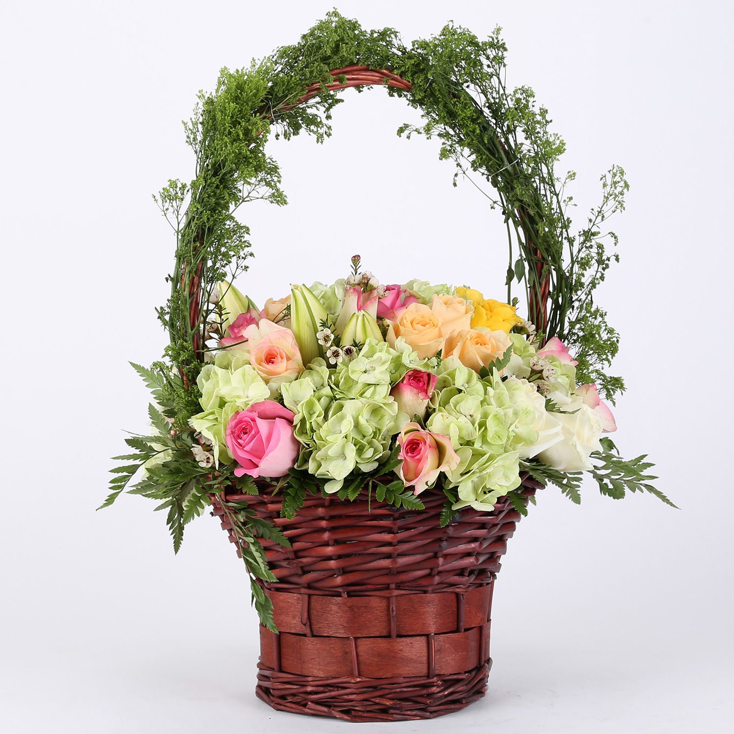 Buy/Send Floral Delight Basket Arrangement Online- Ferns N Petals
