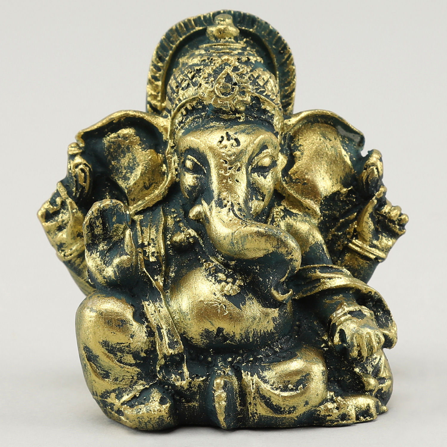Buy/Send Antique Ganesha Idol With Money Plant & Nuts Online- Ferns N ...